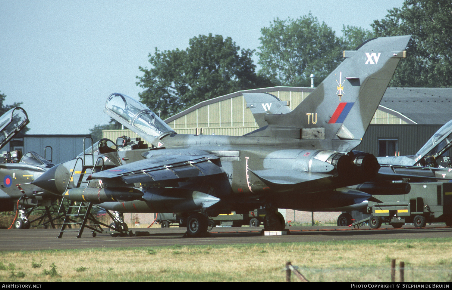 Aircraft Photo of ZA594 | Panavia Tornado GR1 | UK - Air Force ...