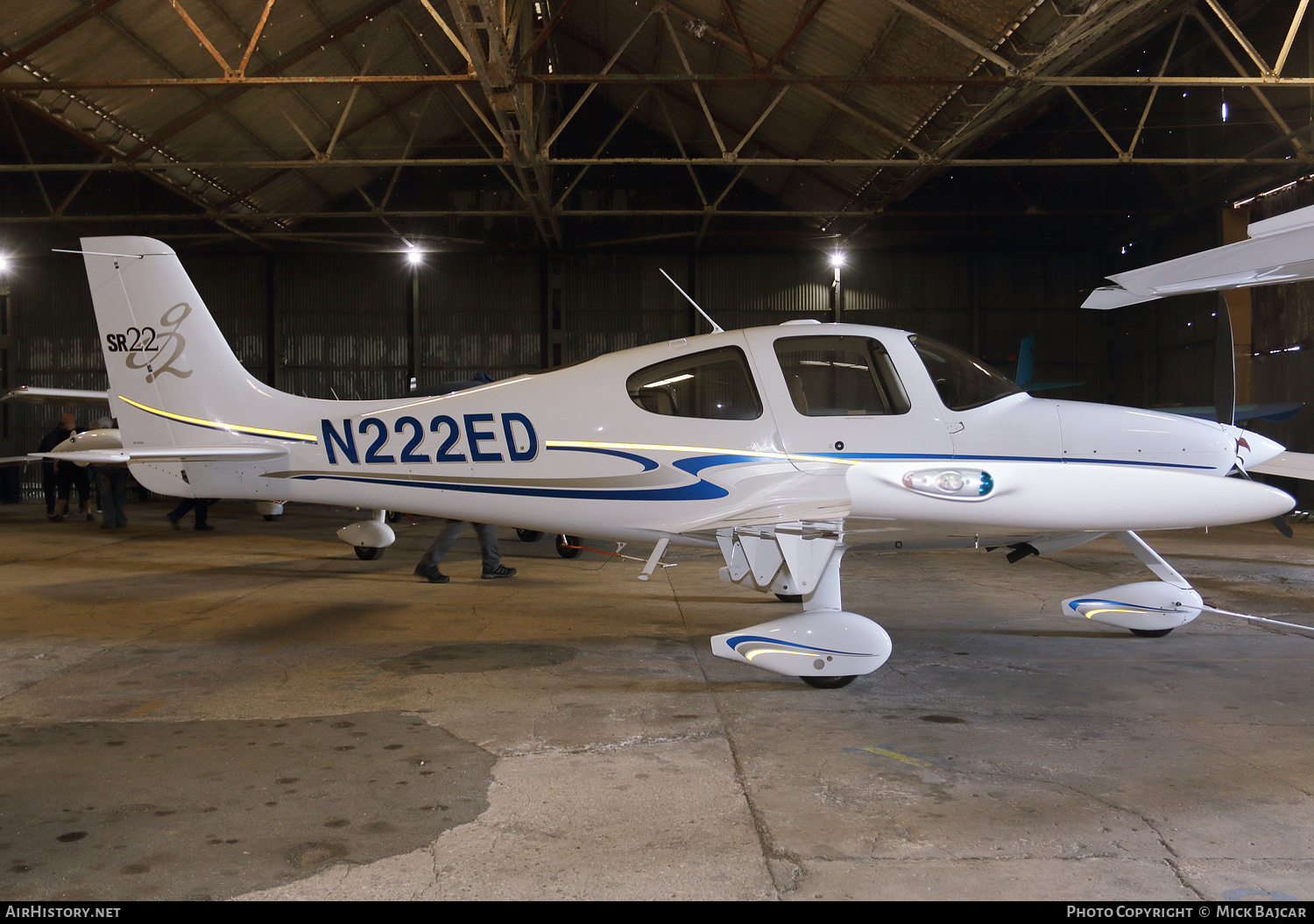 Aircraft Photo of N222ED | Cirrus SR-22 G2 | AirHistory.net #707906