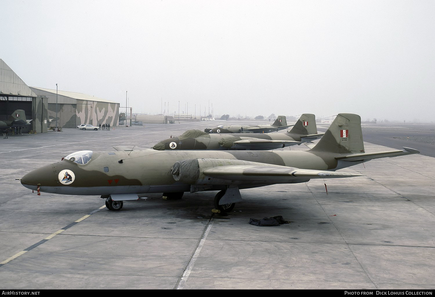 Aircraft Photo of 232 | English Electric Canberra T4 | Peru - Air Force ...