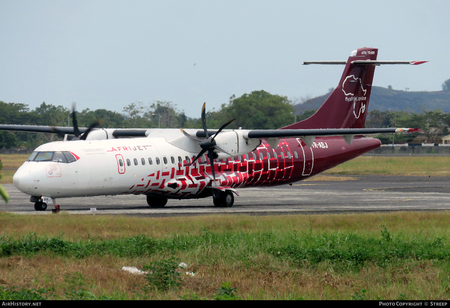 Aircraft Photo of TR-ABJ | ATR ATR-72-600 (ATR-72-212A) | Afrijet ...