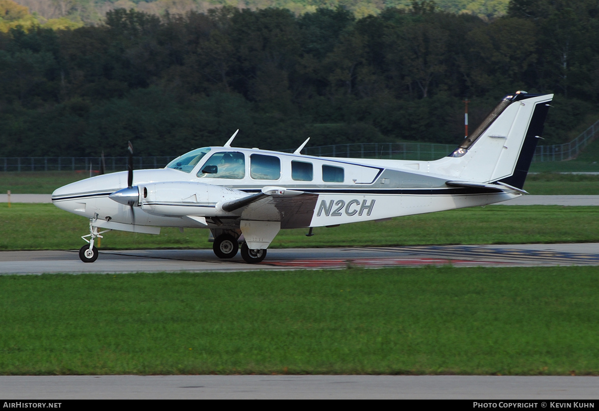 Aircraft Photo of N2CH | Beech 58TC Turbocharged Baron | AirHistory.net ...