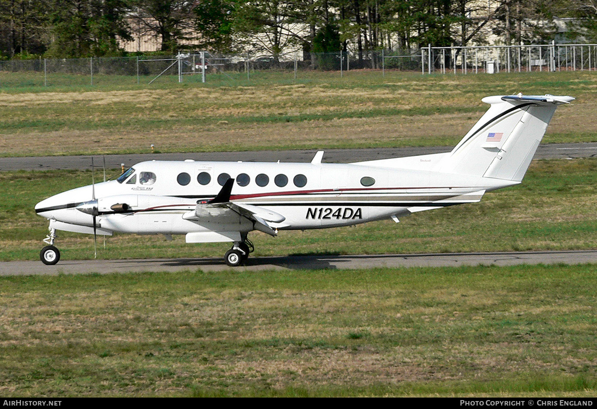 Aircraft Photo of N124GA | Raytheon 350 King Air (B300) | AirHistory ...
