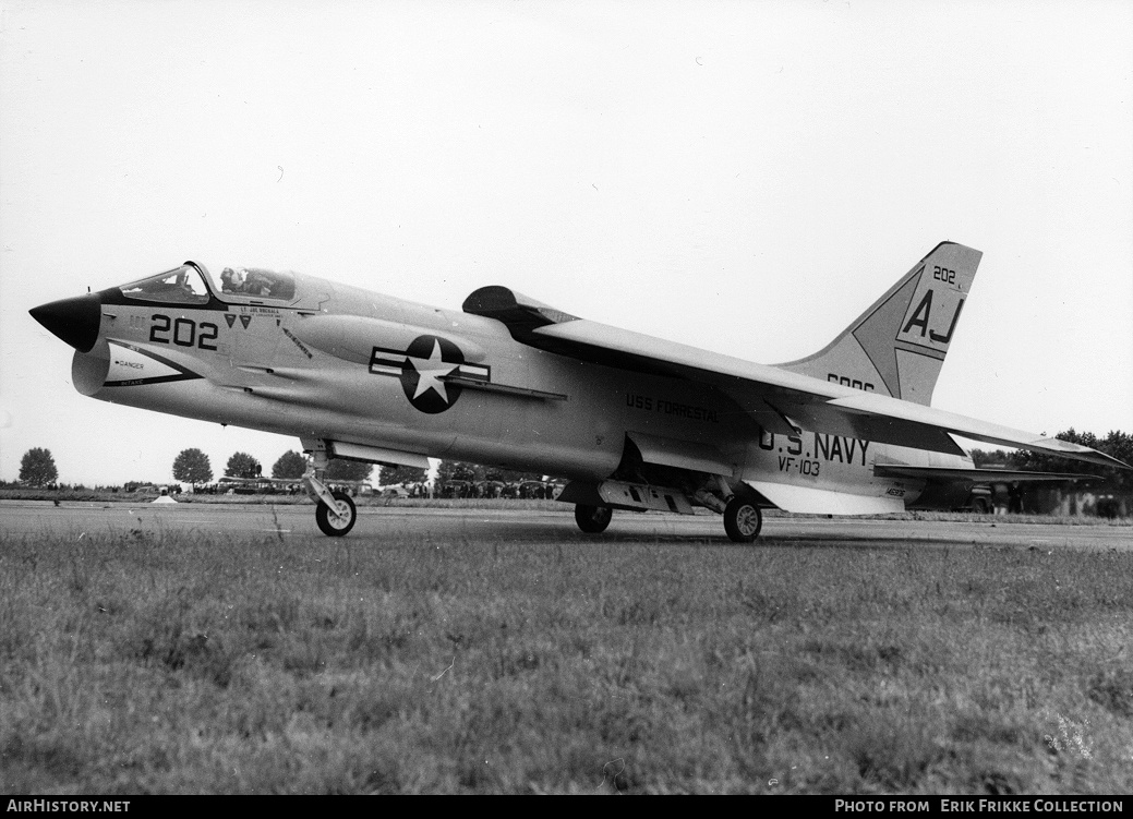 Aircraft Photo of 146906 / 6906 | Vought F8U-2 Crusader | USA - Navy ...