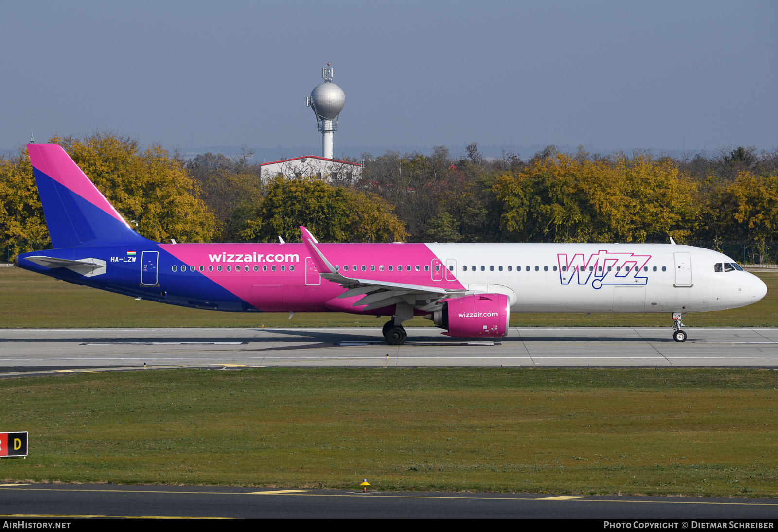 Aircraft Photo of HA-LZW | Airbus A321-271NX | Wizz Air | AirHistory.net #742935