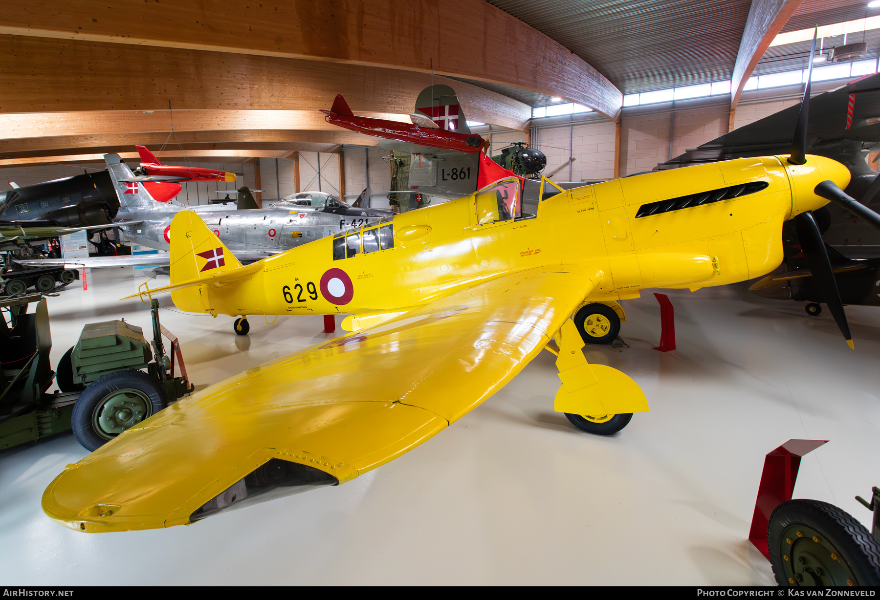 Aircraft Photo of 64-629 | Fairey Firefly TT1 | Denmark - Air Force ...