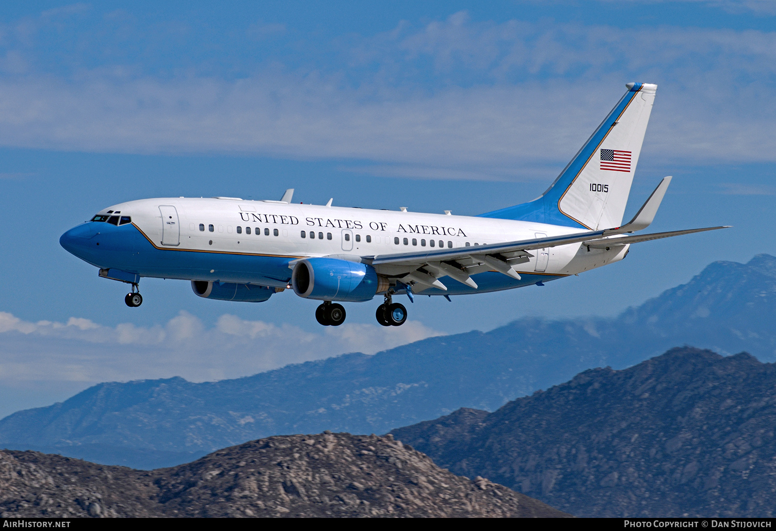 Aircraft Photo of 01-0015 / 10015 | Boeing C-40B | USA - Air Force | AirHistory.net #747957
