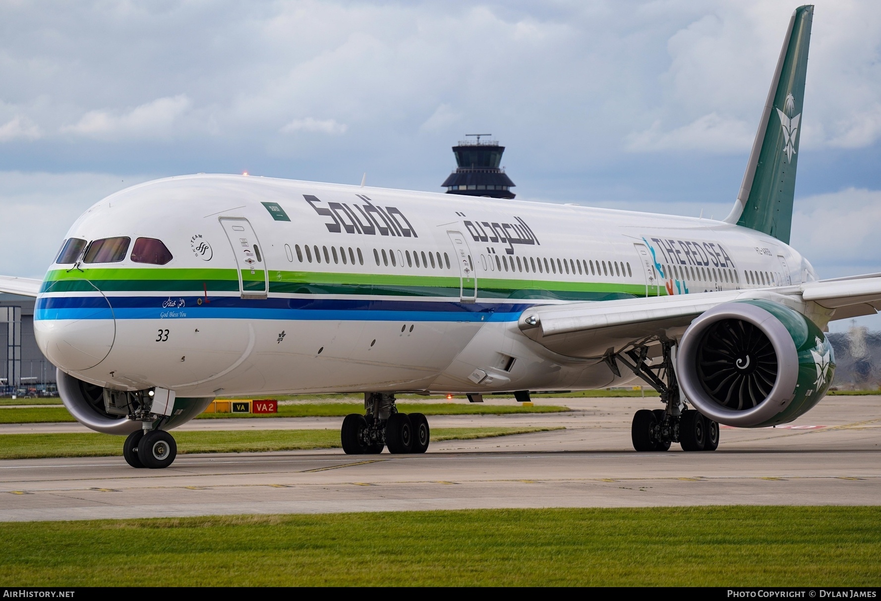 Aircraft Photo of HZ-AR33 | Boeing 787-10 Dreamliner | Saudia - Saudi ...