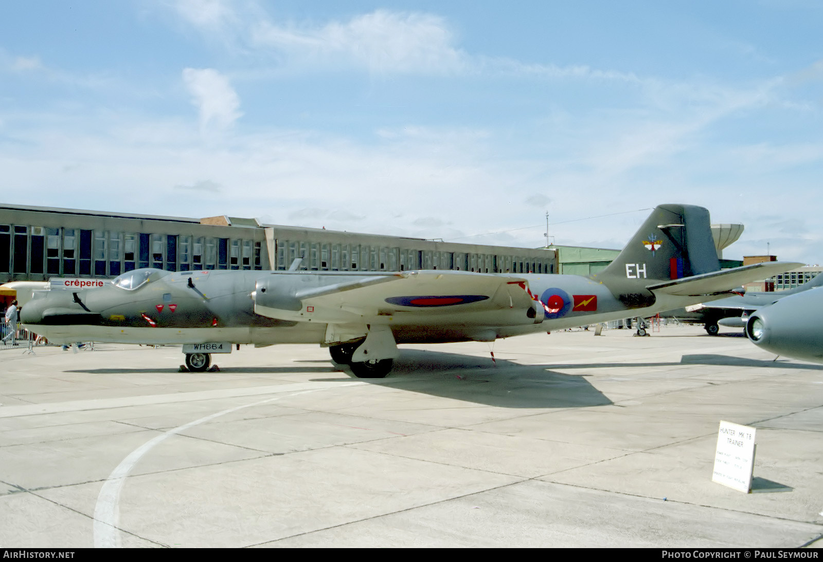 Aircraft Photo of WH664 | English Electric Canberra T17 | UK - Air Force | AirHistory.net #776056