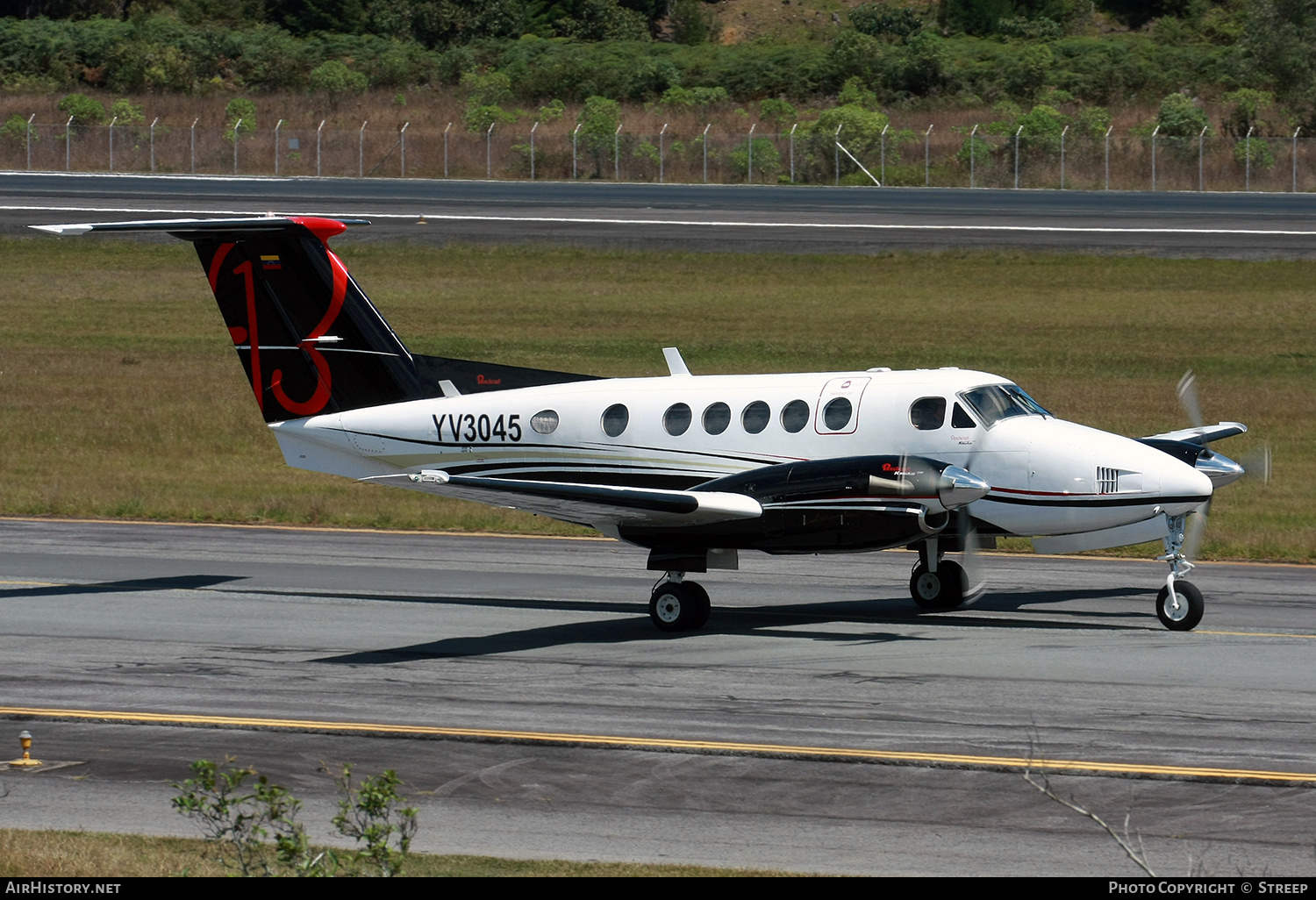 Aircraft Photo of YV3045 | Beech B200 Super King Air | AirHistory.net #778797