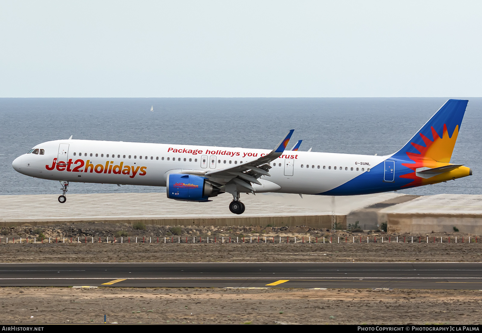 Aircraft Photo of G-SUNL | Airbus A321-251NX | Jet2 Holidays ...