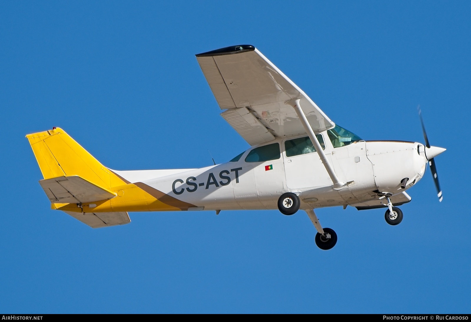 Aircraft Photo of CS-AST | Cessna 172N Skyhawk II | AirHistory.net #822372