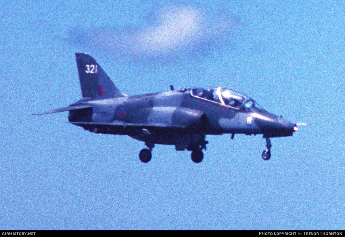 Aircraft Photo of XX321 | British Aerospace Hawk T.1 | UK - Air Force ...